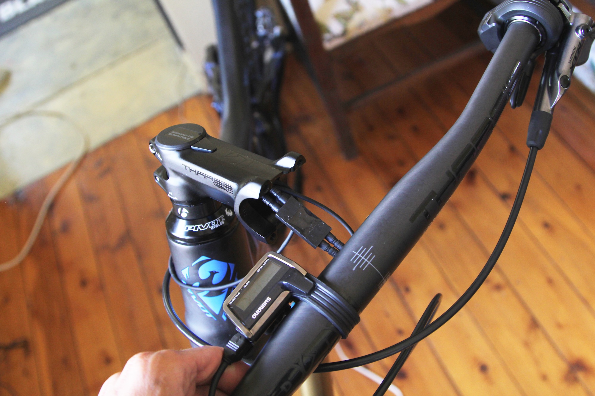 Shimano XTR Di2 Long Term Test - Installation