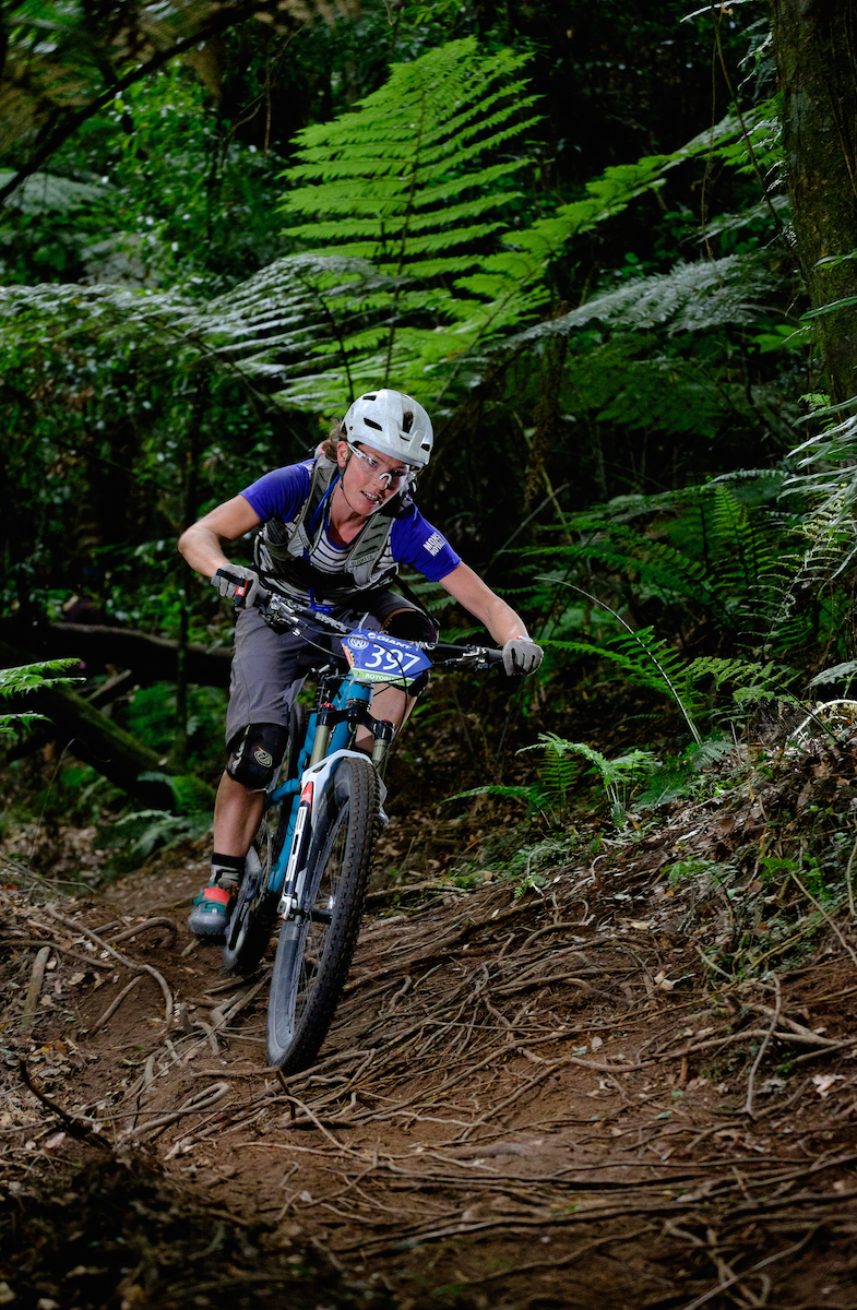 Wyn Masters and Tracy Moseley Win Rotorua's Giant 2W Gravity Enduro