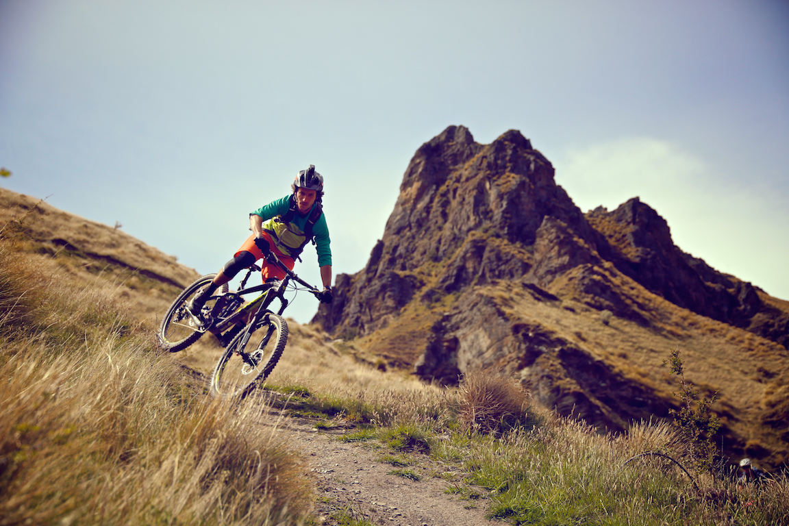 Enduro Bike Comparison: Norco Range vs Trek Slash vs YT Capra vs Giant ...