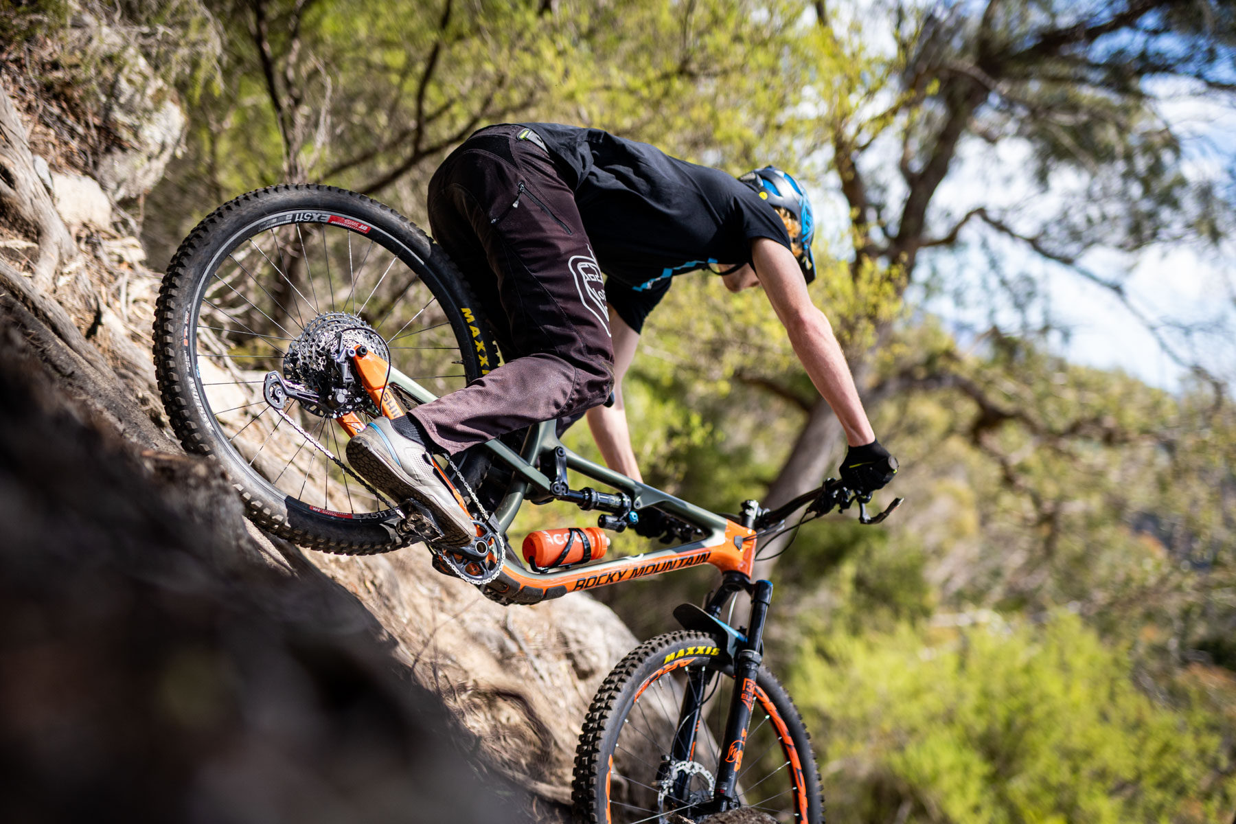 Racing Enduro in Derby | The Shimano Enduro, Asia-Pacific EWS