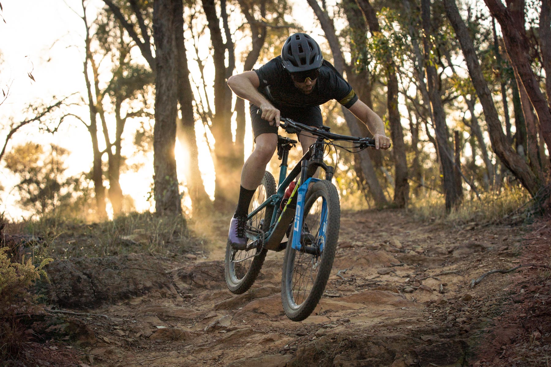 Review | The 2021 RockShox SID Ultimate Is A Seriously Light Trail Fork