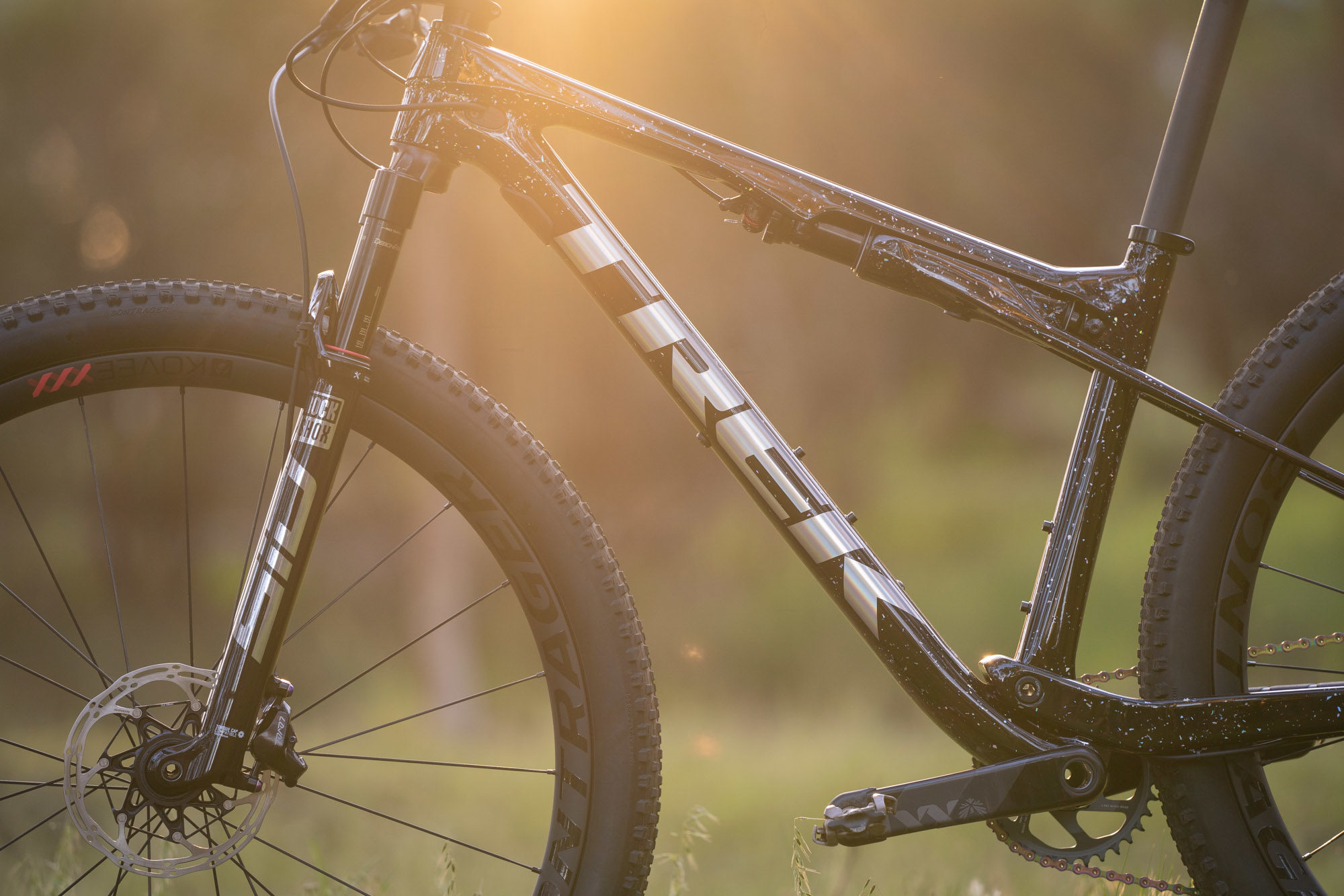 On Test | A very special 2021 Trek Supercaliber 9.9 - Project One style