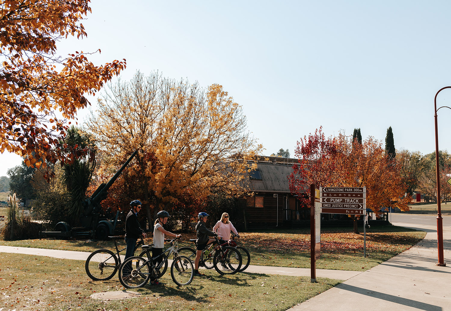 Omeo's trails of the alpine cattleman