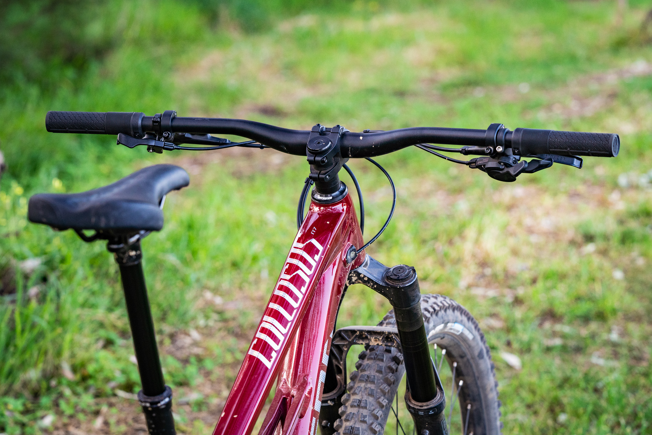 2024 Polygon Collosus N7 Review | A cheap & capable enduro bike