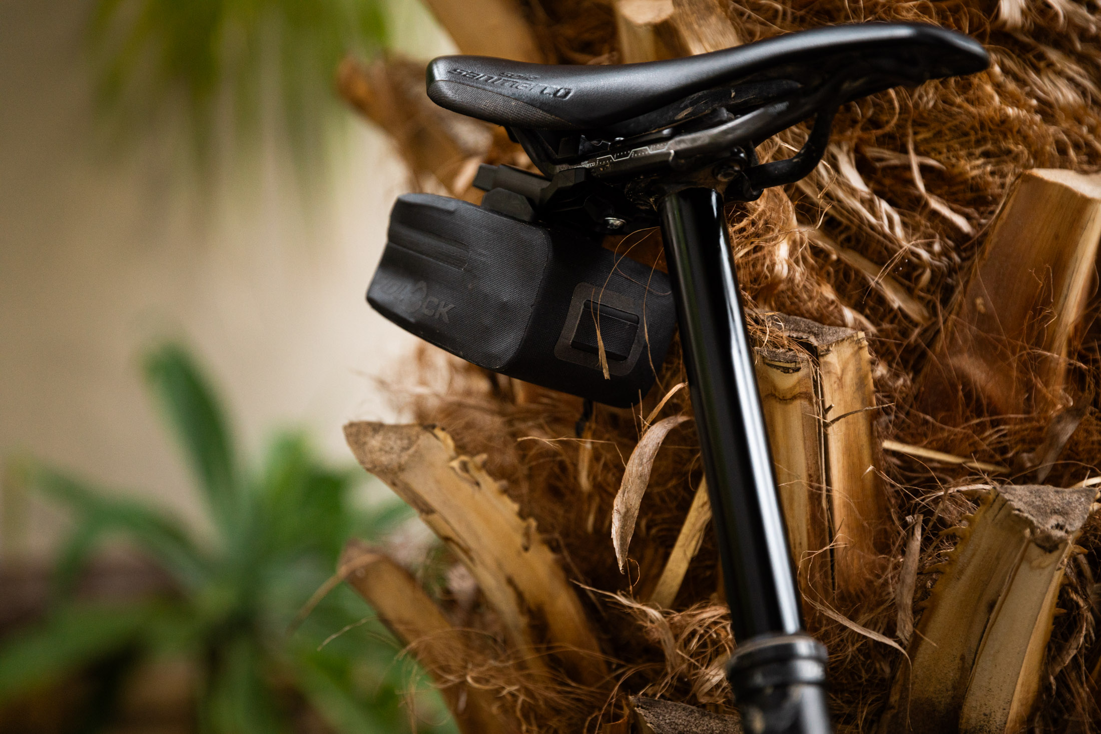 Review | Fidlock Push Saddle Bag 400 - Flow Mountain Bike