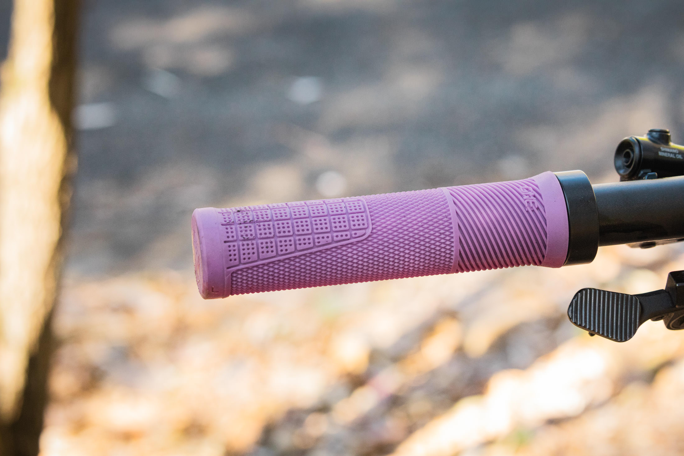 Review | OneUp Thick & Thin grips - Flow Mountain Bike