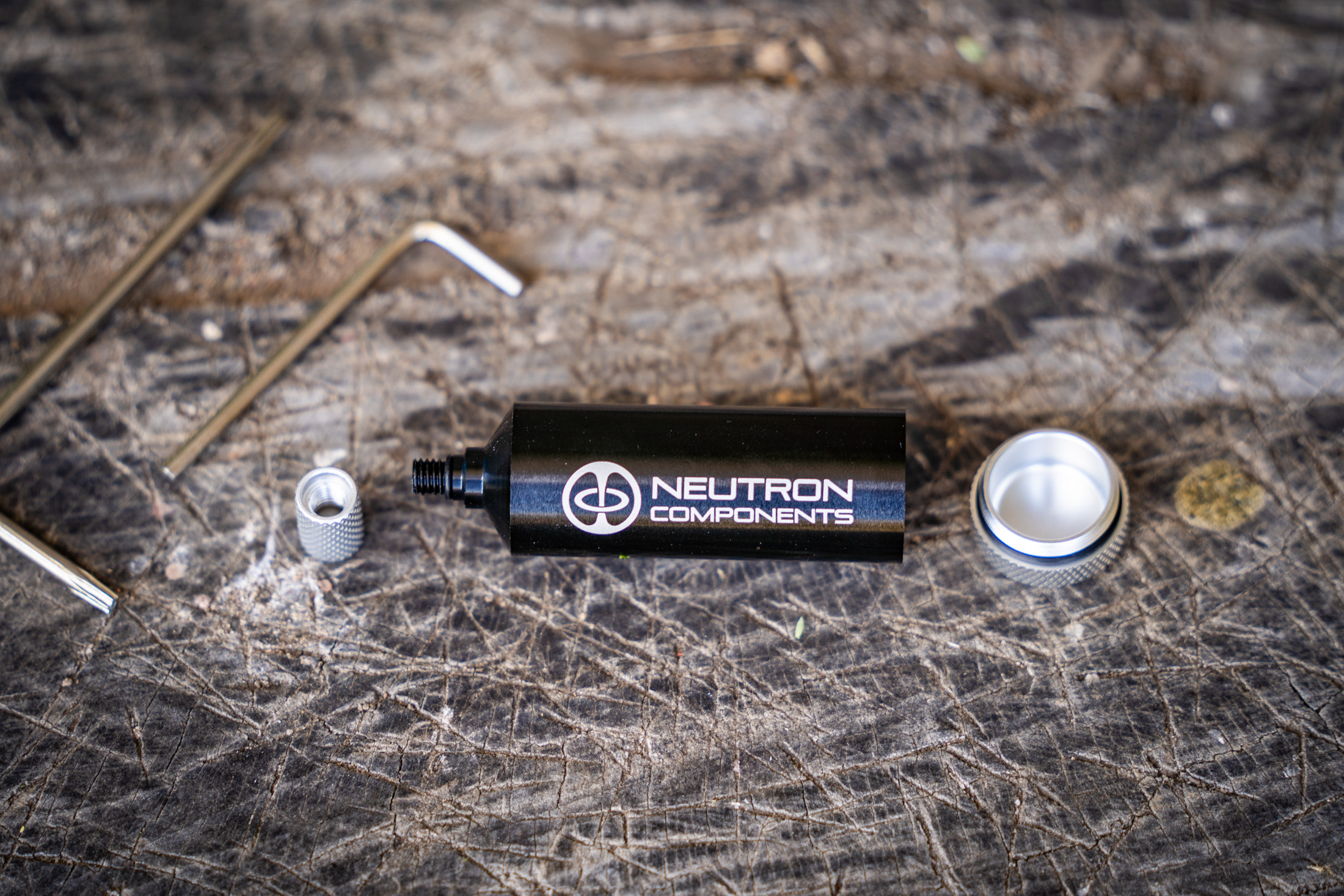 Fresh Produce | Neutron Components Emergency Bleed Kit - Flow Mountain Bike