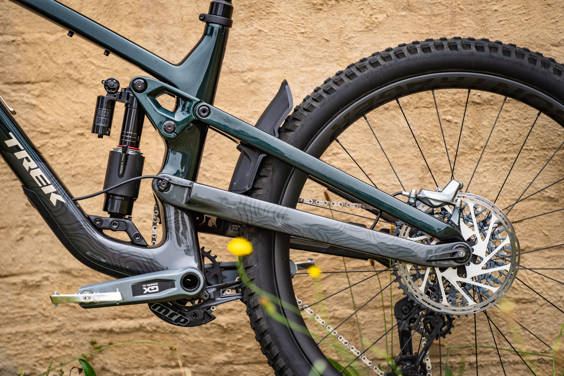2024 Trek Slash Review | Could this be the new high-pivot hero?