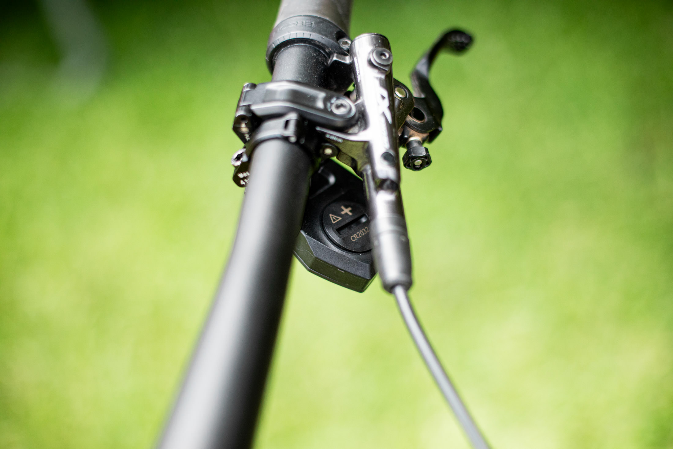 Fresh Produce | Tranz X EDP01 Wireless Dropper Post - Flow Mountain Bike