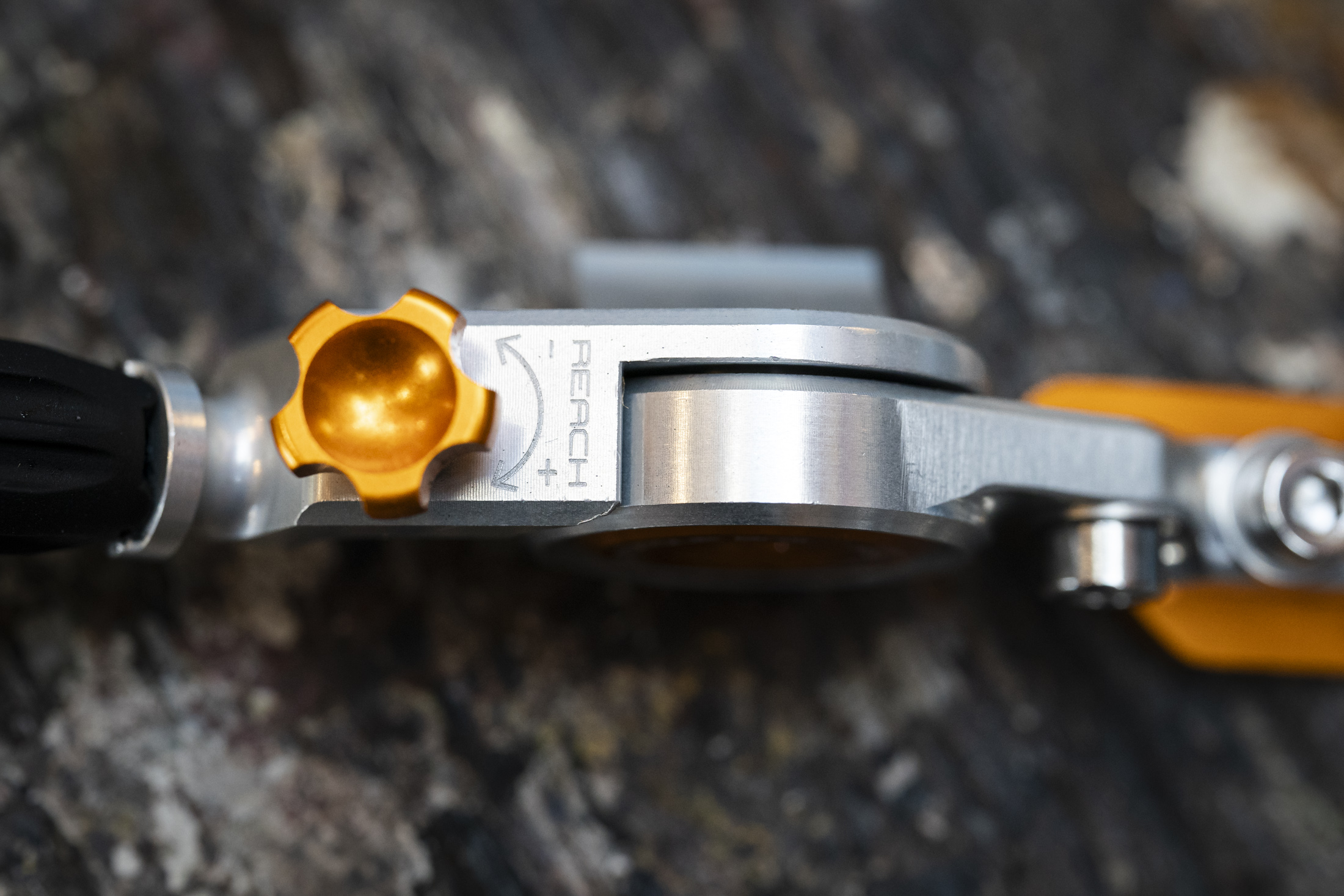 Review | Hope Dropper Lever - Flow Mountain Bike