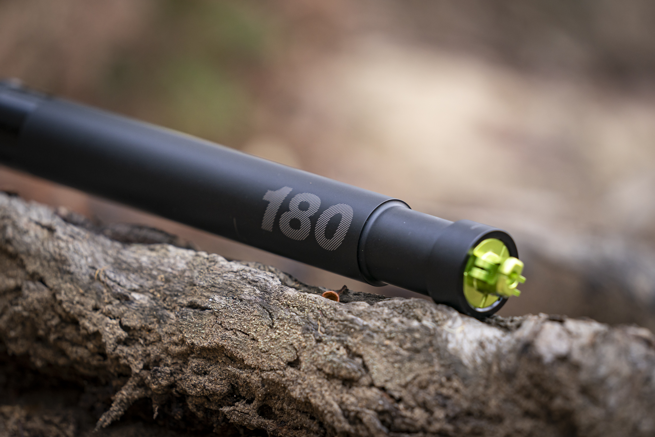 First Look | OneUp V3 Dropper Post - Flow Mountain Bike