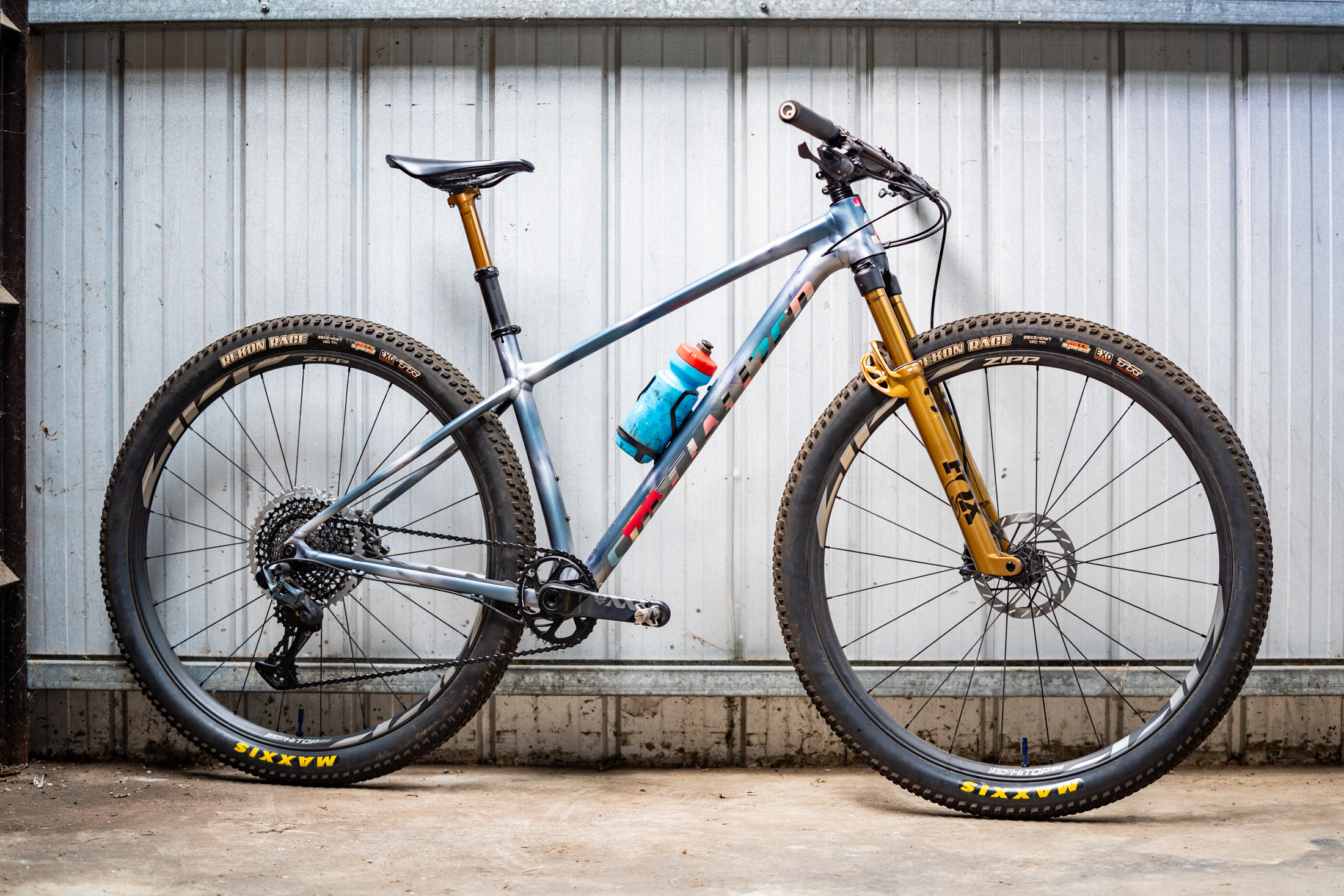 2025 Fox 32 Step-Cast Review | A brand new super-light XC fork