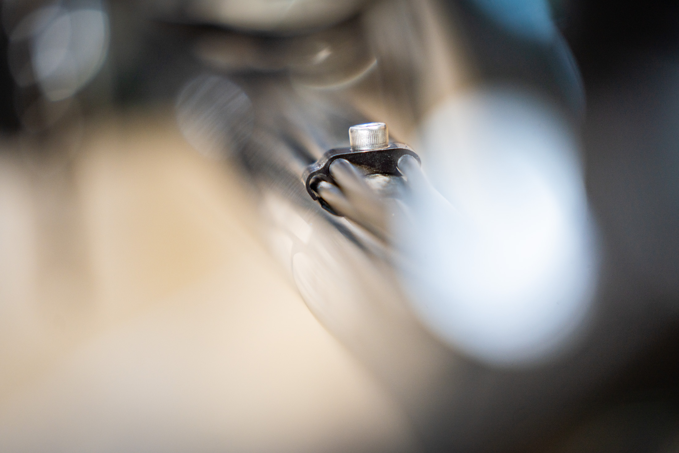 Fresh Produce | Jagwire Pro Dropper Post Cable Kit - Flow Mountain Bike