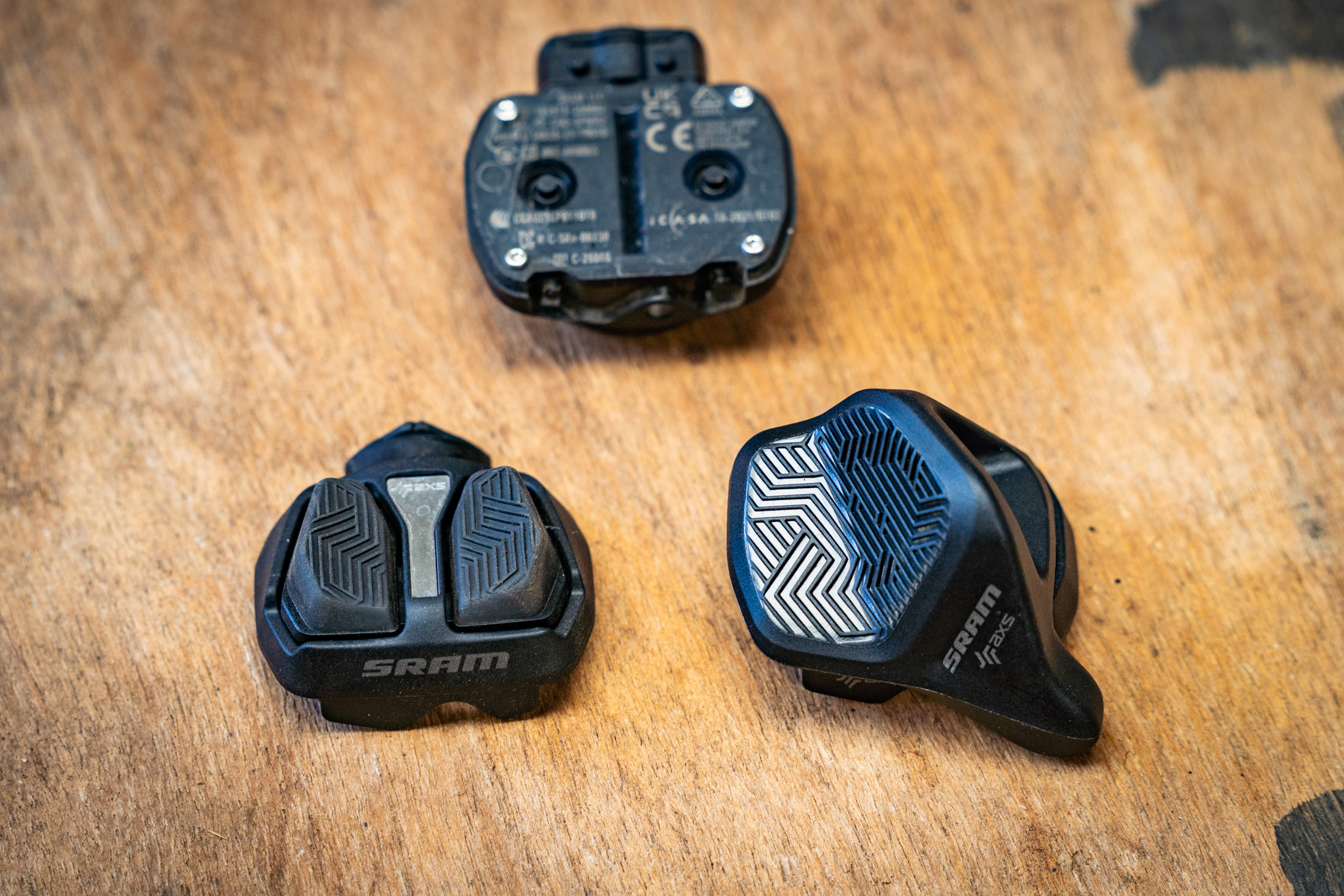 Sram Eagle Axs Controller Review SRAM AXS D1 Pod Controller - Power ...