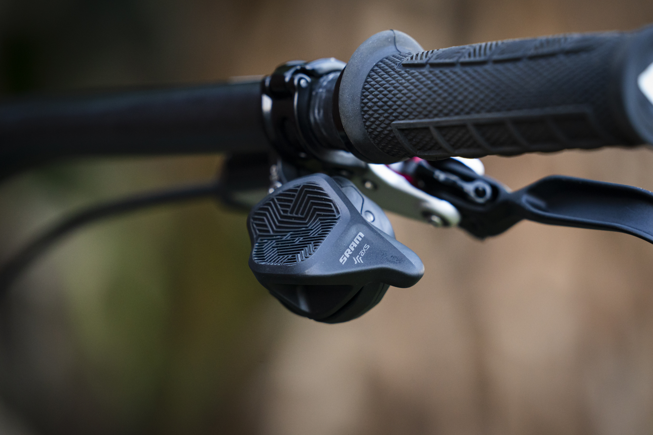 Fresh Produce | SRAM's New AXS Pod Controller Rocker Paddle - Flow ...