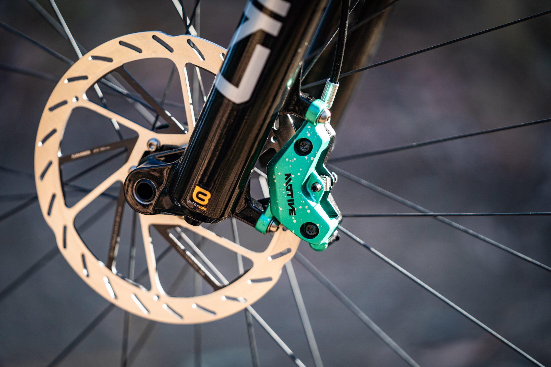 SRAM Motive Brake Review | A successor to the Code & Level?