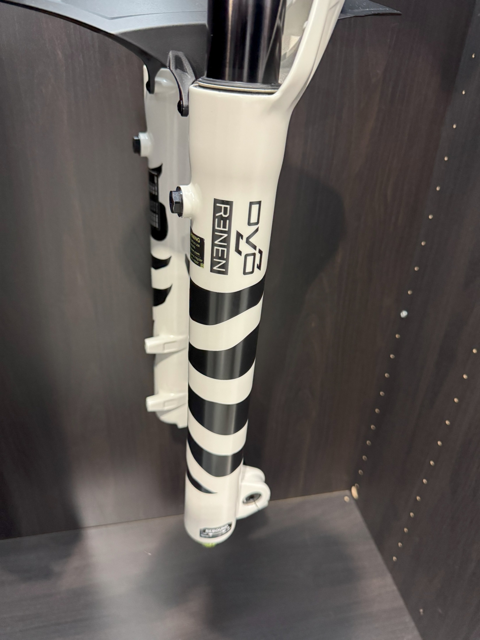 Belt-driven DH bikes & e-MTB motors with magnets from Taipei Cycle