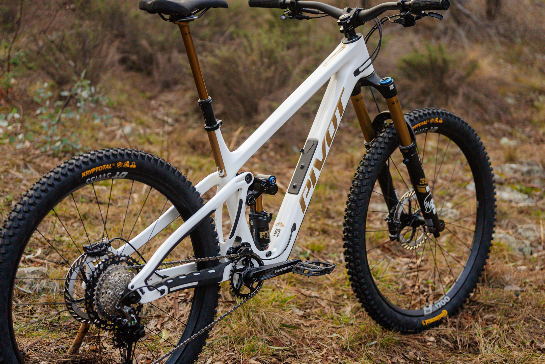 First Look | The sixth generation Pivot Firebird adds more ...