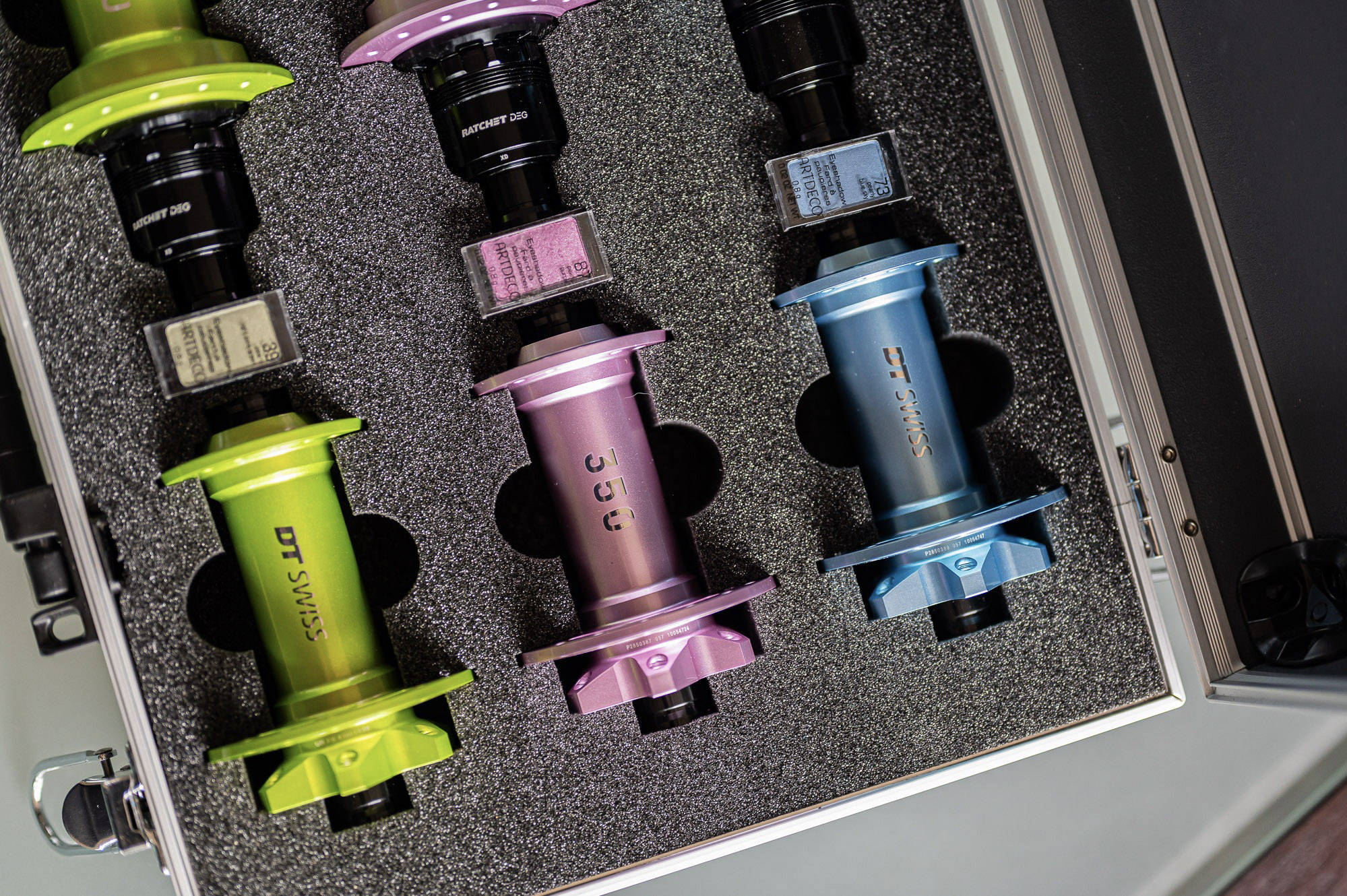 First Look | DT Swiss 350 DEG Rear Hub & All-New Carbon Rims