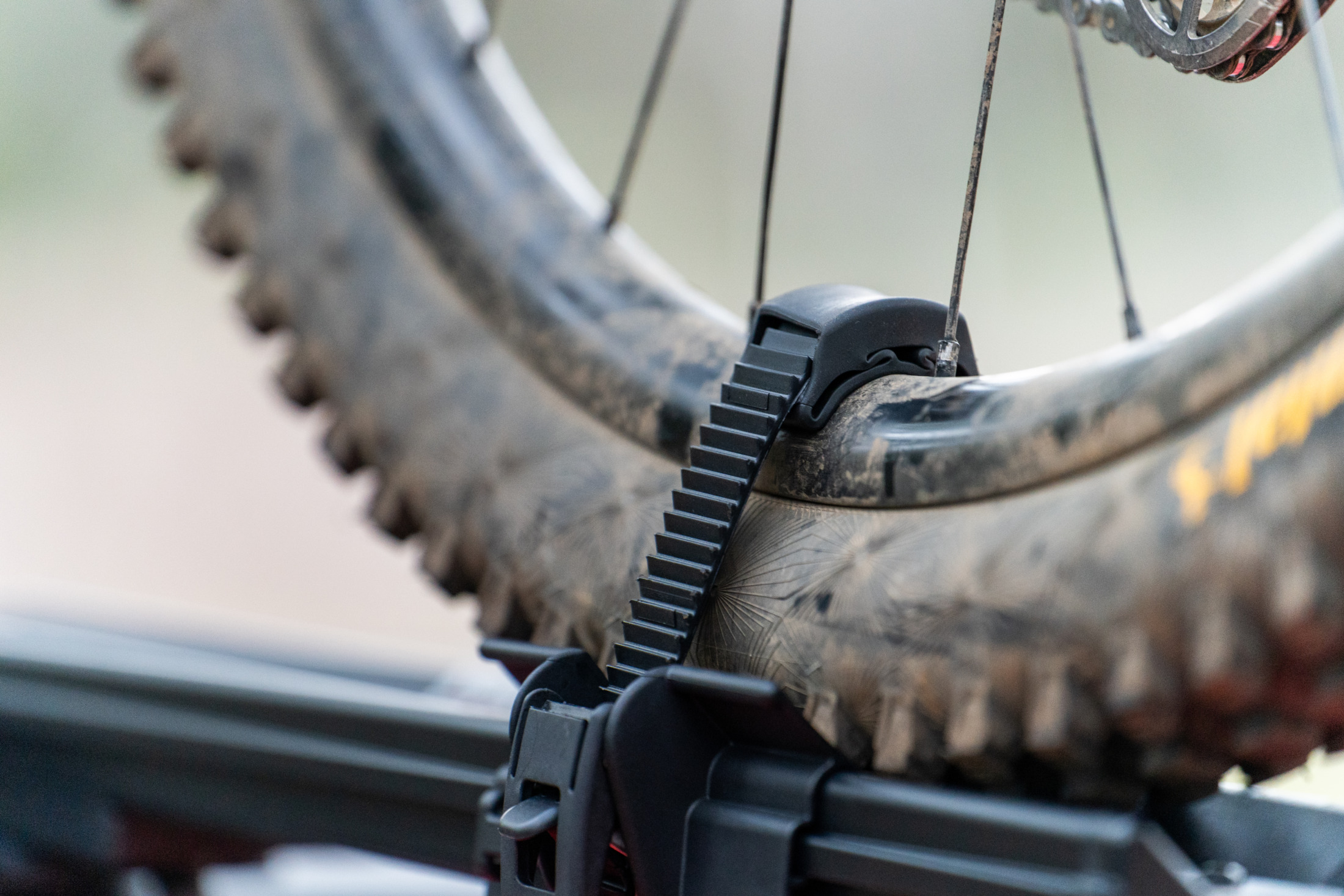 Review | Ezigrip Uplift 1 roof-top bike carrier - Flow Mountain Bike
