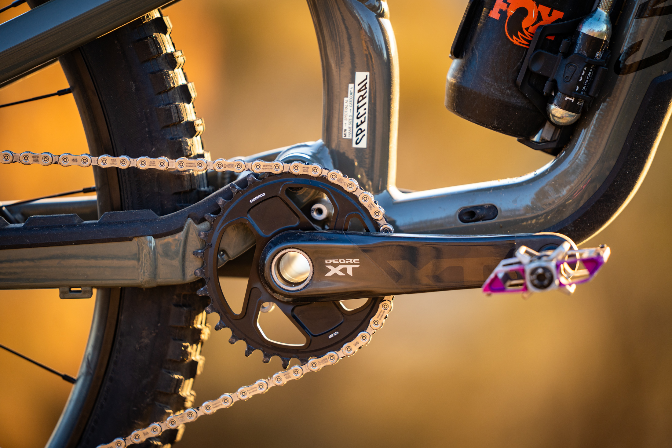 Shimano XT M8200 Di2 Review | Cheaper, but better than XTR?