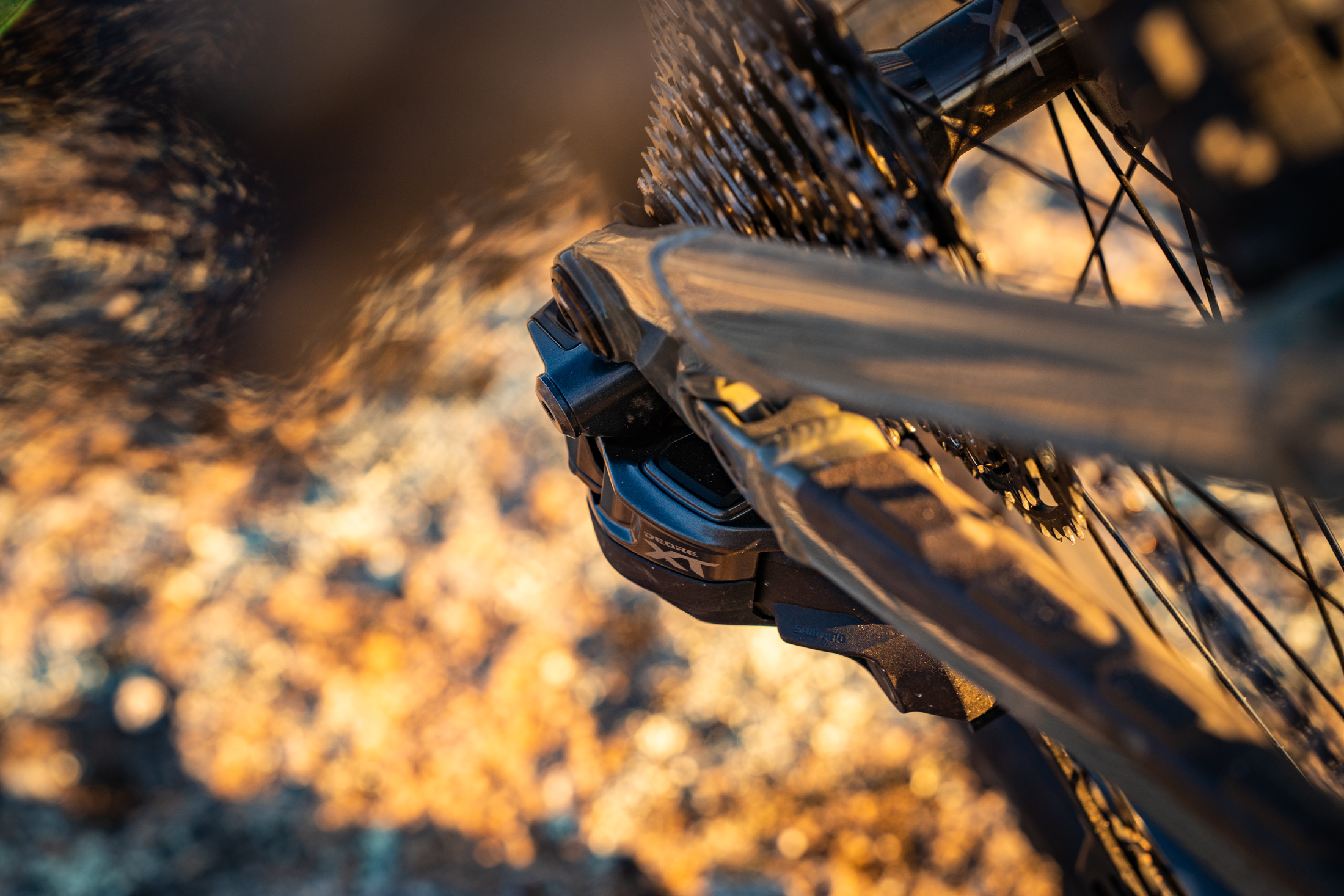 Shimano XT M8200 Di2 Review | Cheaper, but better than XTR?