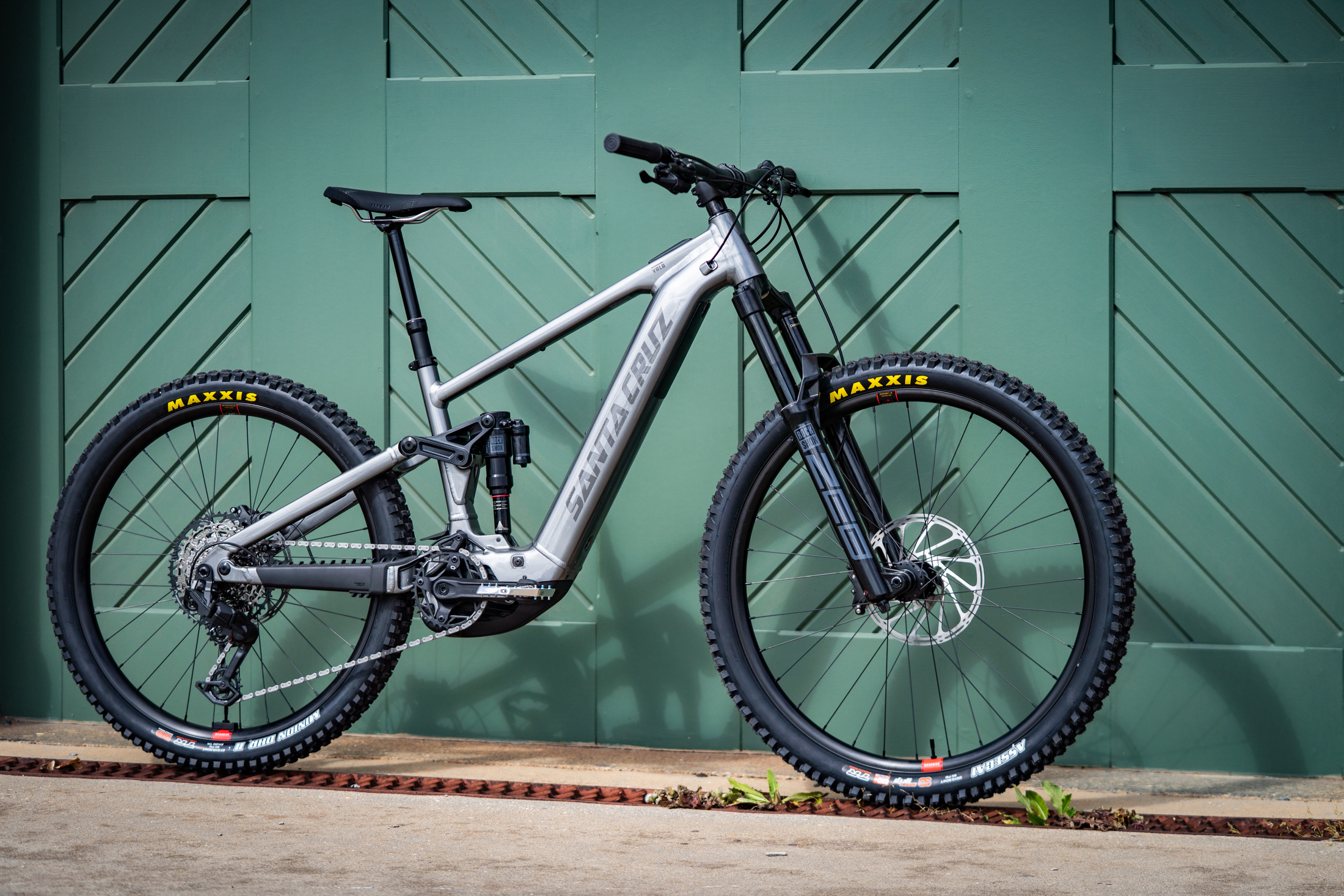 First Look | The Santa Cruz Vala AL drops the price in a big way
