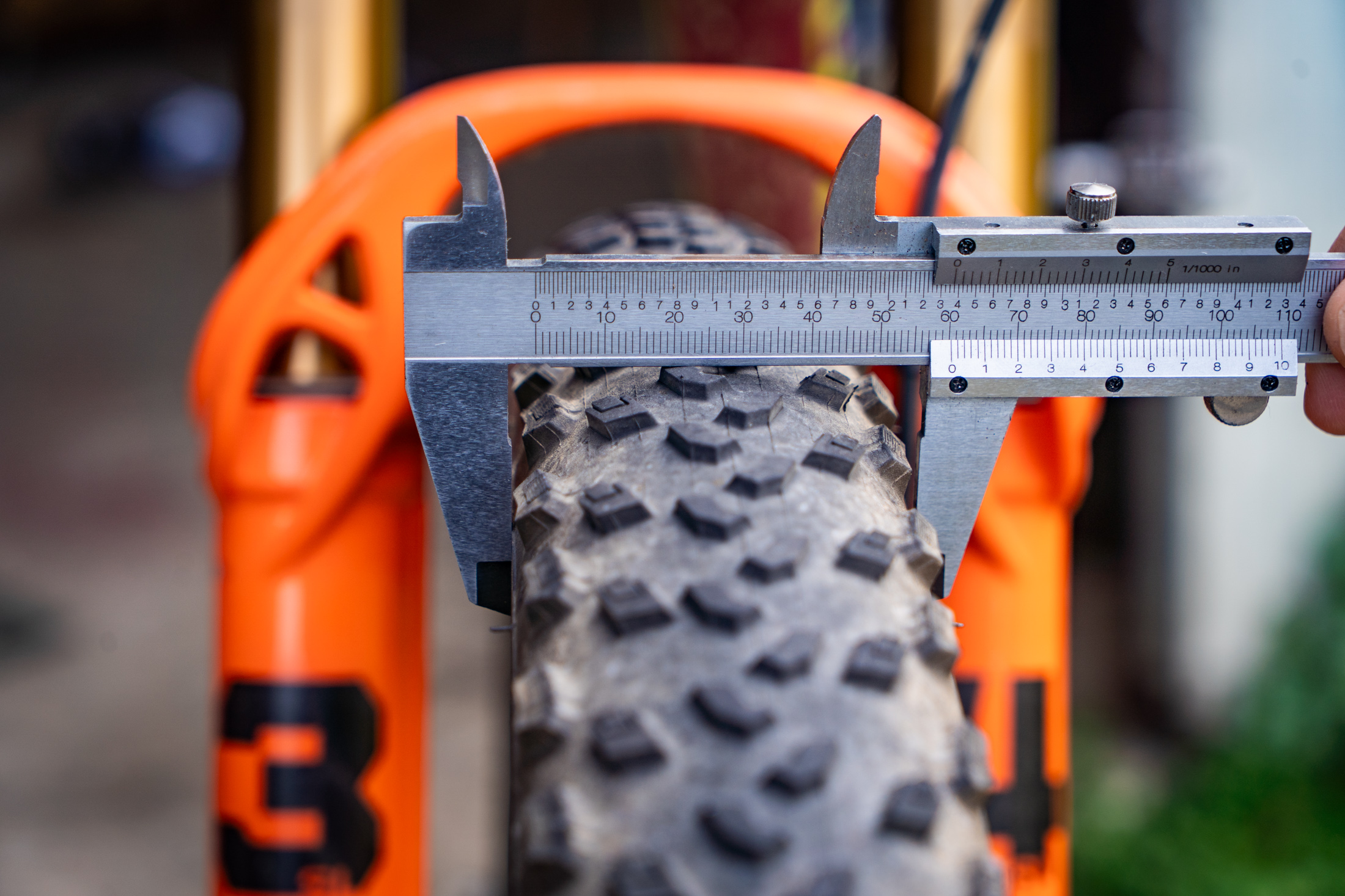 Review | Specialized Fast Trak & Air Trak Flex Lite T5/T7 Tyres - Flow ...