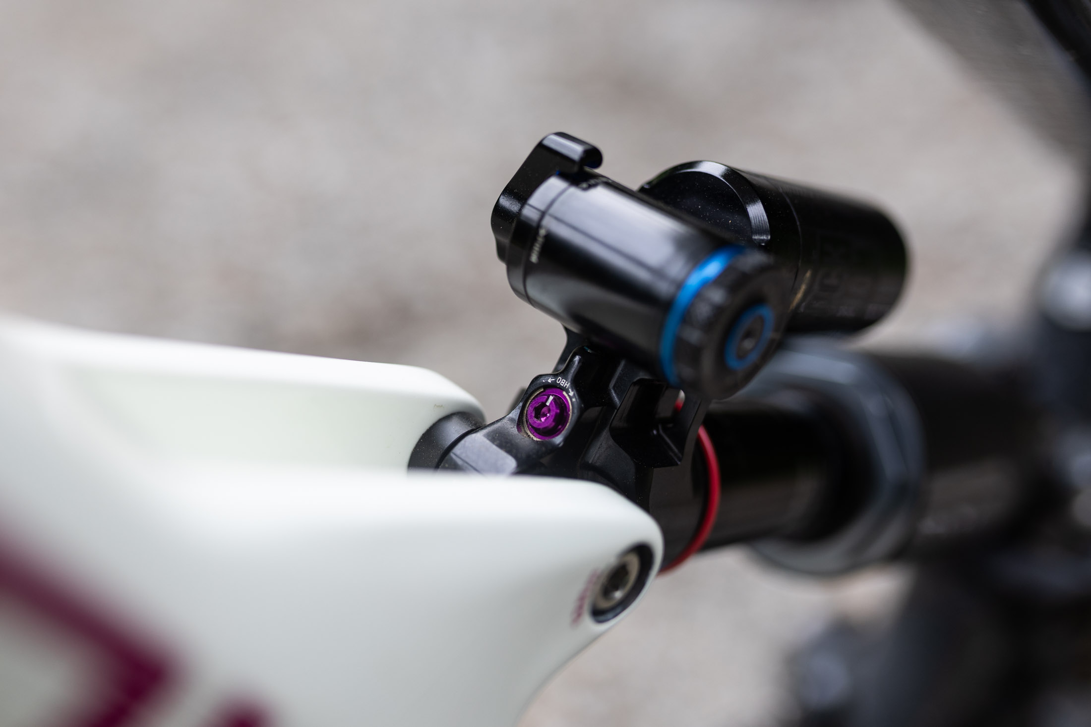 2026 Polygon Collosus N9 Carbon