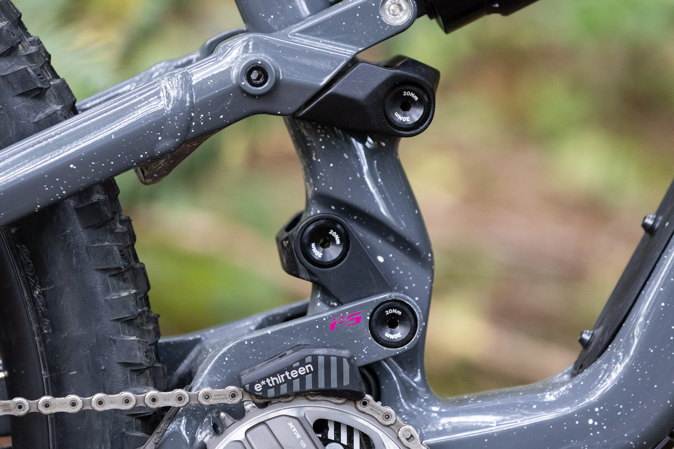 2026 Polygon Collosus N9 Carbon