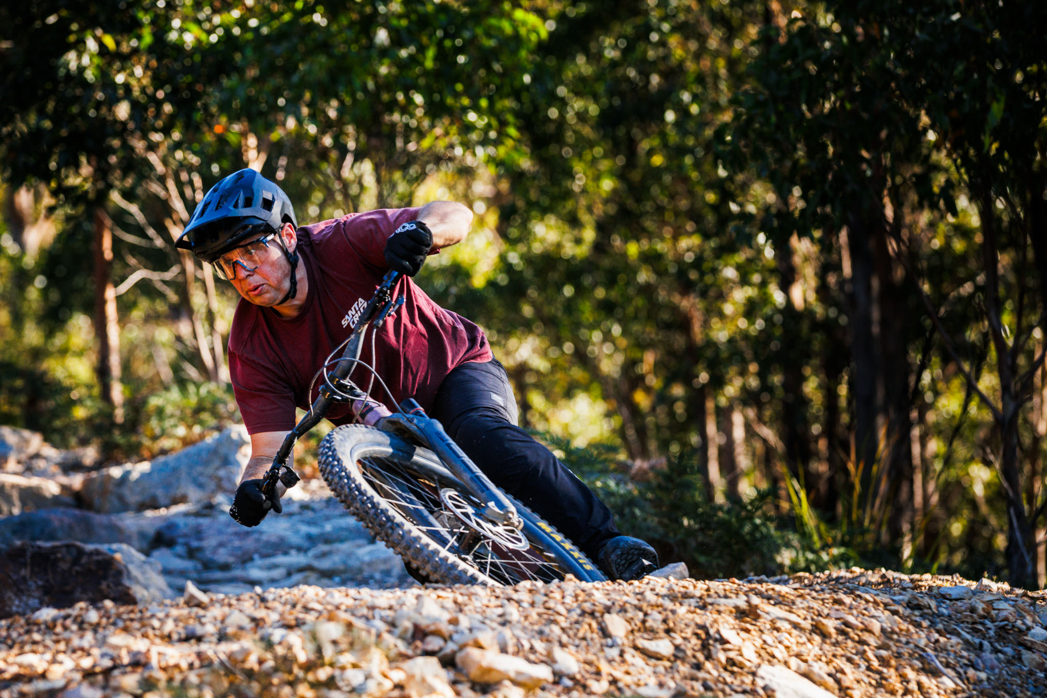 Apogee Sendology | How Your Knees Control Cornering Grip