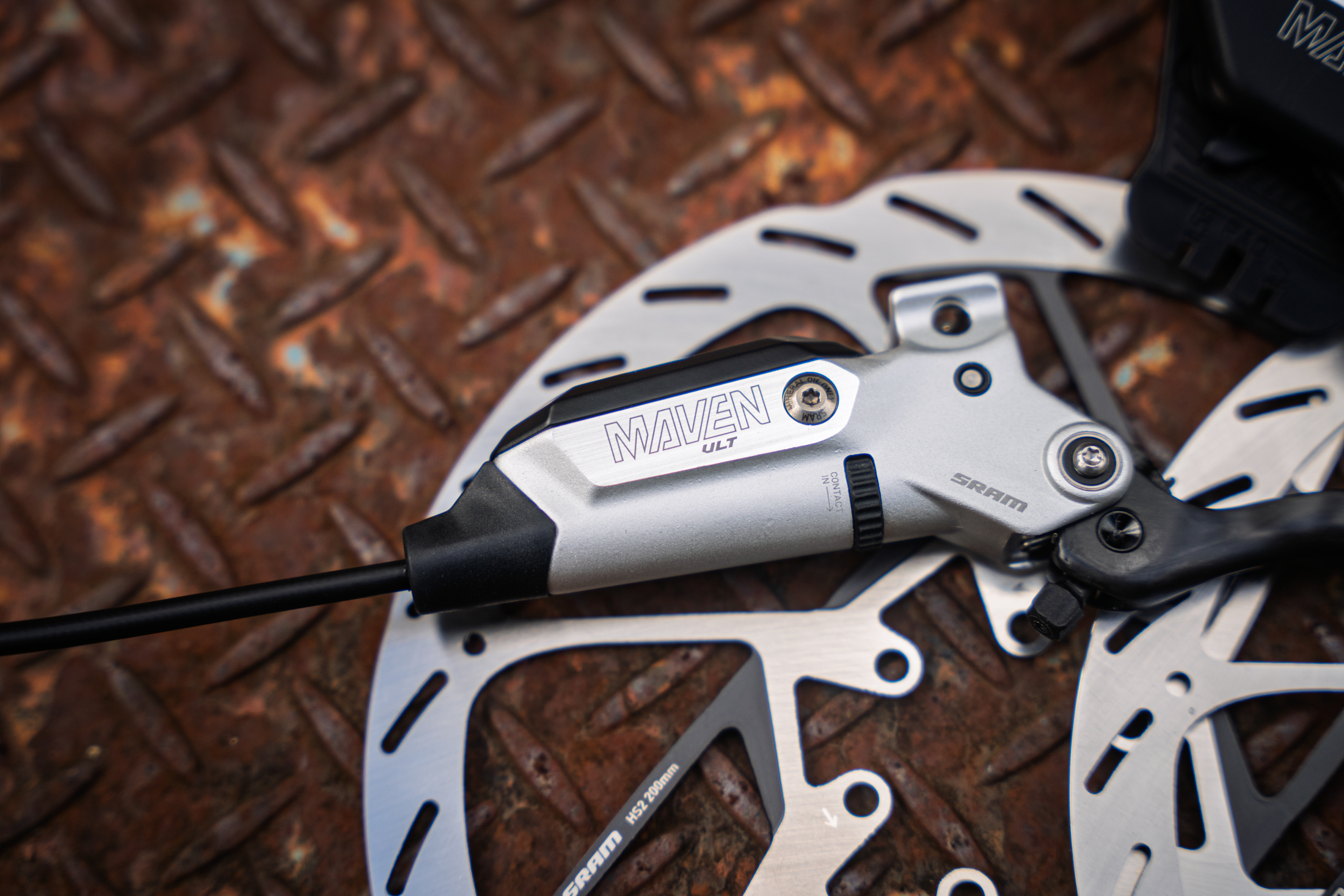 2027 SRAM Maven Review | Familiar power, with a smoother, lighter lever ...
